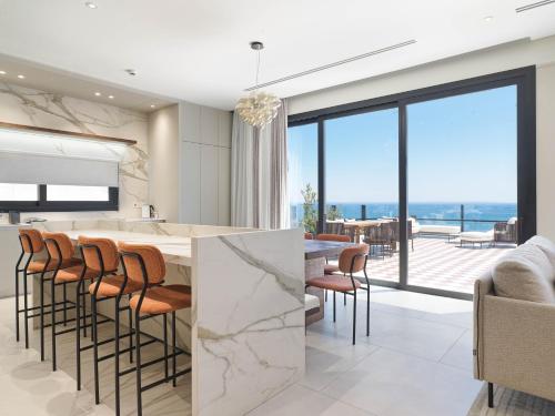 Liv Mackenzie Beach Suites Larnaca - Chypre