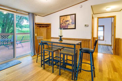 Charming Watkins Glen Home W/ Deck & Yard! - Watkins Glen