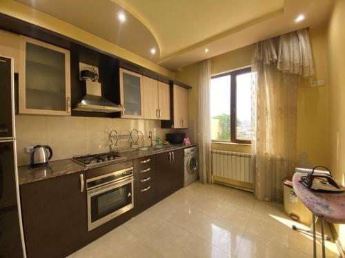 Large 5 Bedroom Luxury Villa - Yerevan