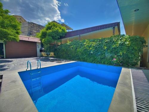 Large 5 Bedroom Vip Villa 2 - Yerevan