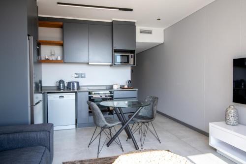 Luxury Bellagio 303 With Sea Views And Inverter - Umhlanga