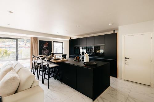 The Edgewater Suites - Riverside - Namur