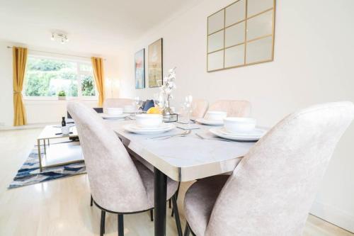 Large 3 Bed - Free Parking - Long Stay Discount - Royal Tunbridge Wells