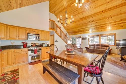Relax Fireside + Play Games! Hiker’s Haven In Pine - Pine, AZ