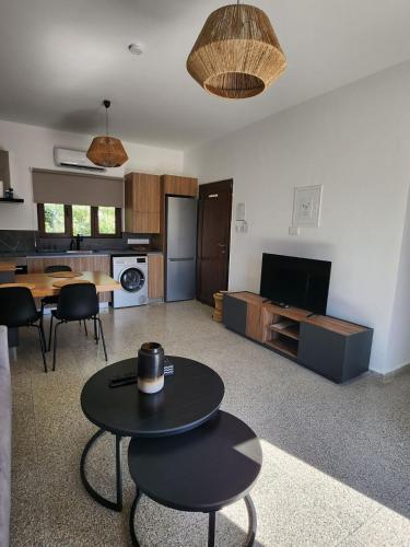 Adamandri Lodge - Prime Location - Nissi Beach