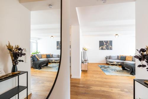 Luniq - Golden Loft Essen - 5 Min Zum Hauptbahnhof & Messe - 8 Gaste - Essen