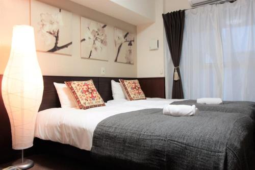 From $53pp - Easy Access to Kyoto Subway5mins Umeda5mins 33, Osaka