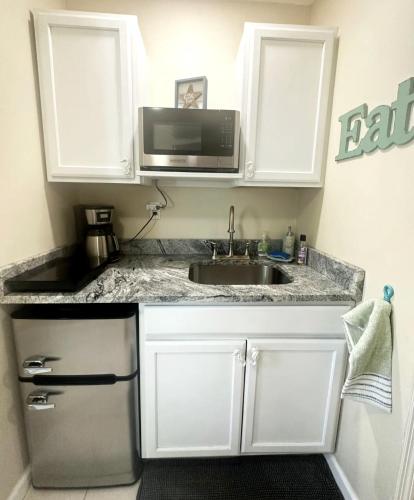 Private Suite With Private Gym&patio, Minutes To Beaches, Up To 4 Guests - Clearwater, FL