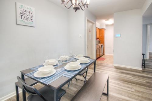 Spacious 3br, 2ba Condo Near Medcenter & Nrg - Bellaire, TX