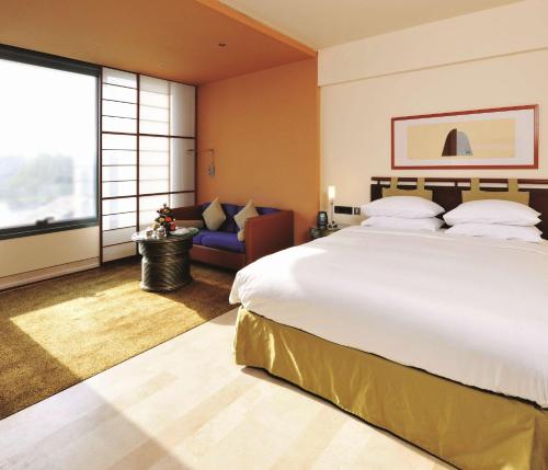 Hilton Kuwait Resort - Kuwait, Kuwait - Updated 2026: Prices and ...