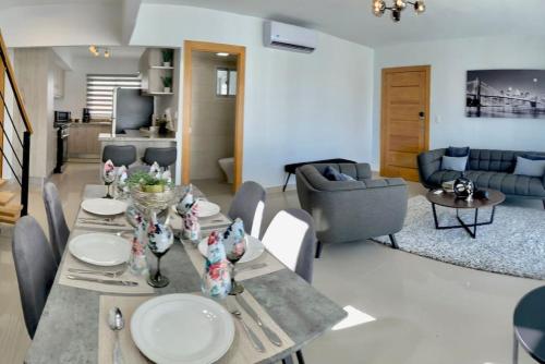 Stylish Apt Full Ac King Bed - Santo Domingo