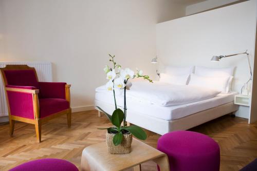 Alpine Spa Hotel Haus Hirt - Hôtel, Kaiserhofstraße 14, 5640 Bad ...