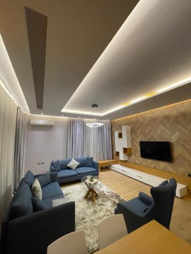 Lux Apartment - Tirana