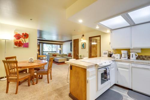 Walk To Ski Shuttle: Incline Village Condo - Carson City, NV