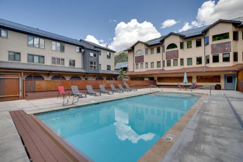 Bright Downtown Telluride Condo - Steps To Lift! - Telluride, CO