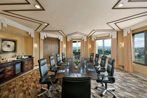 Hilton Yaounde, Yaoundé, Cameroun - avis et prix | Planet of Hotels