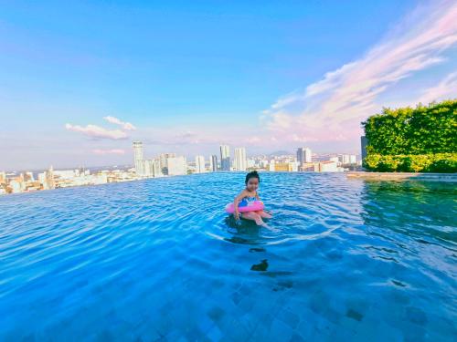 (New) Georgetown Execuite 2br Homestay Suite@10pax - Penang