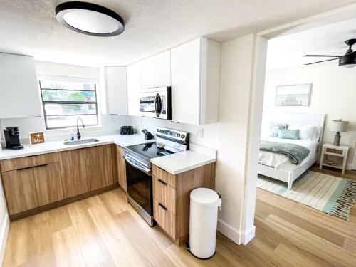 Bougainvilla Seaside Suites - Fort Lauderdale, FL