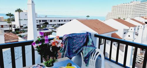 Garajonay 3 Bedrooms Apartment, Ocean & Pool View - Costa Adeje