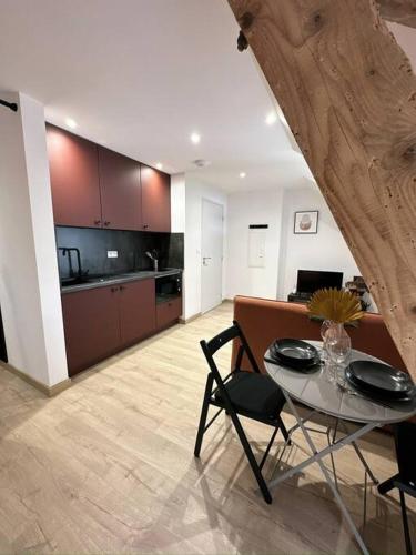 /Sacre Studio/parking Prive/wifi - Rodez