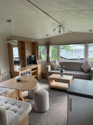 Holiday Home At Parkdean Cherry Tree Holiday Park 627 - The Broads National Park