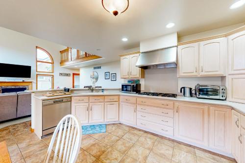 Town Of Rehoboth Beach---311 Sandalwood St - Dewey Beach, DE