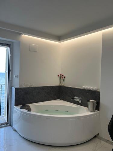 U Scrusciu D’u Mari Luxury Suite - Cefalù