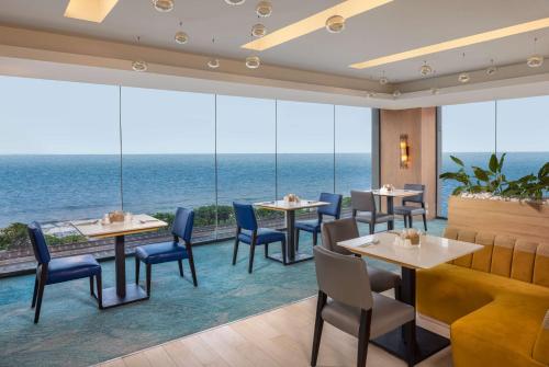 10 Hotels With A Sea View In Colombo, Sri Lanka - Updated 2024 | Trip101