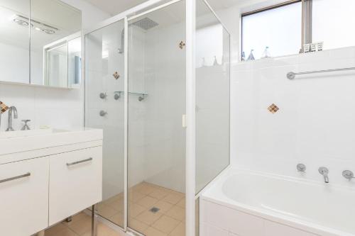 Oceancrest 11 - Forster