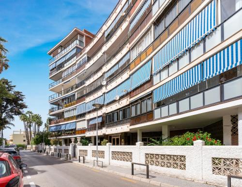 Comfy Apt Near The Beach By Costarentals - Mal02 - Malaga
