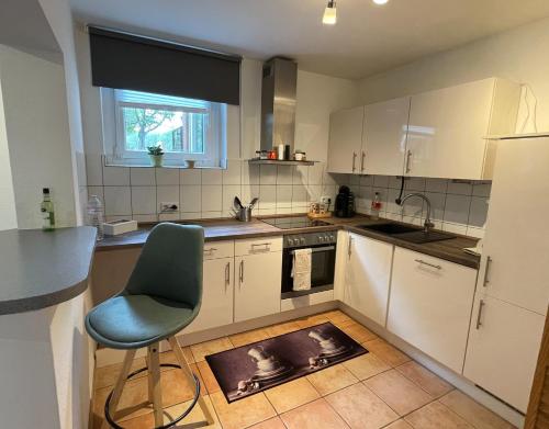 Modernes Appartement Im Grunen - Stilvoll Und Komfortabel - Colonia