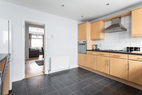 Belfast City - 3 Bedroom Cosy Home - Walking Distance To City - Belfast