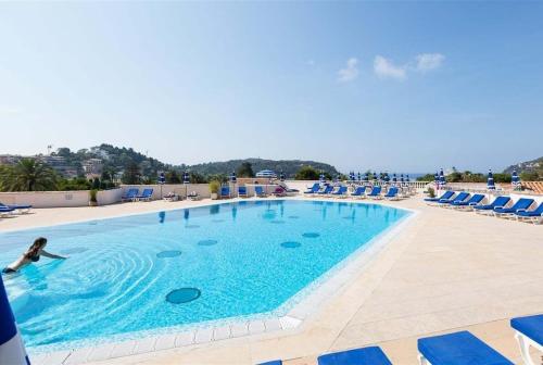 Pool , 150m To Beach, Seaview - Plage des Marinieres