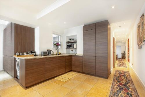 Central Stunning 2br Flat W2 Patio In Kensington - Chelsea