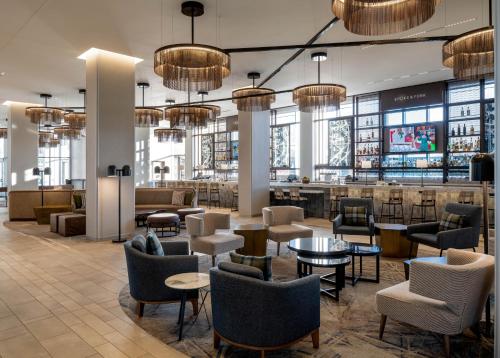 Hyatt Regency Portland at the Oregon Convention Center | Portland ...