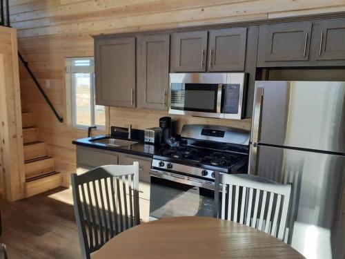091 Star Gazing Tiny Home Near Grand Canyon South Rim Sleeps 8 - Arizona