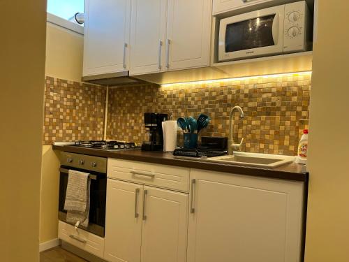 Quiet Flat With Balcony, Free Parking Included - Cluj-Napoca