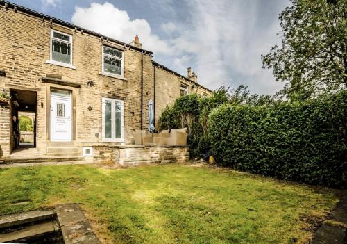 The Tucked-away Cottage - Huddersfield