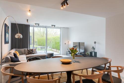 Modern & Spacious House - Harelbeke