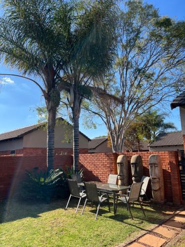 Centurion Ambient Townhouse - Centurion