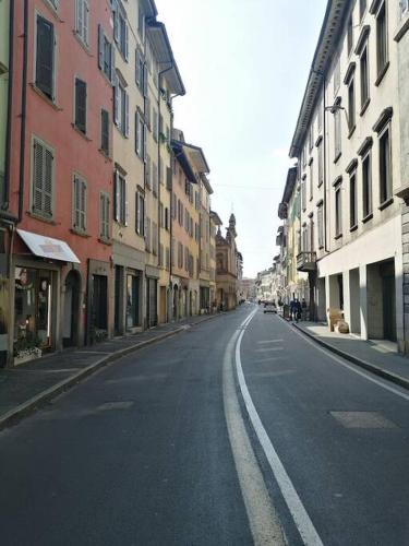 La Fiascona, Grazioso Monolocale Soppalcato, Bergamo Centro - Bergamo