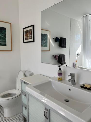 Modern Loft Style 2bed 2bath Minutes To Times Square - Aéroport de New York John F. Kennedy (JFK)