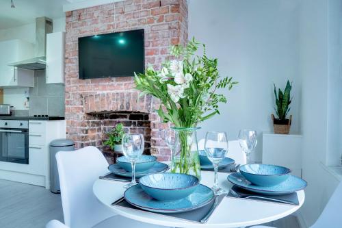 Modern 2 Bedroom Flat - 15 Minutes To Liverpool - Wirral