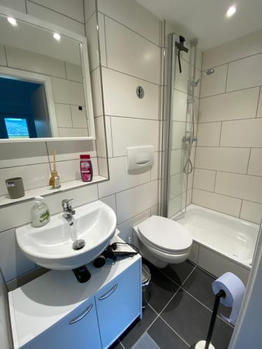 2 Koblenz - Eigenes Bad,kuche - Wifi - Parkplatz - Coblence