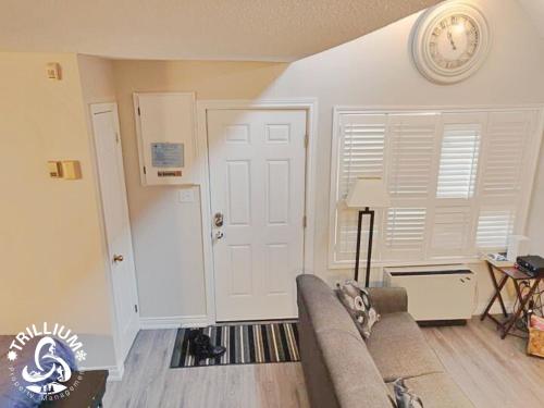 Blue Mountain, Collingwood - Loft Condo, Sleeps 4 - The Blue Mountains