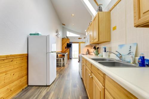 Sanderling Sea Cottages, Unit 11 - Yachats, OR