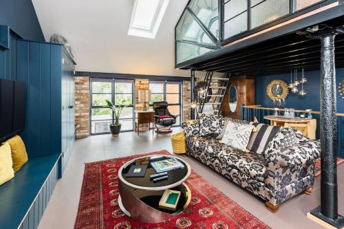 Pittville Loft Apartment - Central Cheltenham Highly Rated With Free Parking - Cheltenham