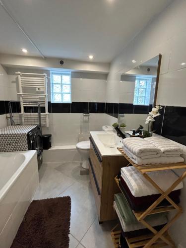 Logement Entier A 20mn Du Chateau De Fontainebleau - Montereau-Fault-Yonne