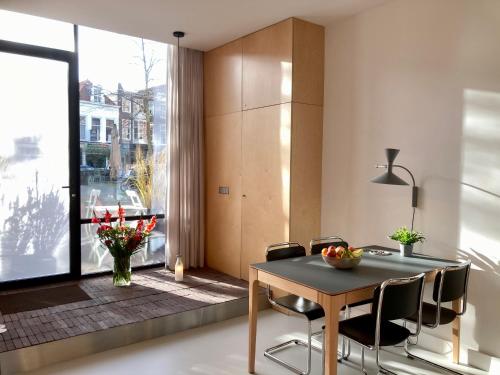 Le Garage Downtown Serviced Apartment - Scheveningen