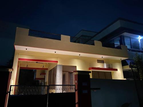 Cheerful 4bedrooms row house, Varanasi from $11 - Book Now
